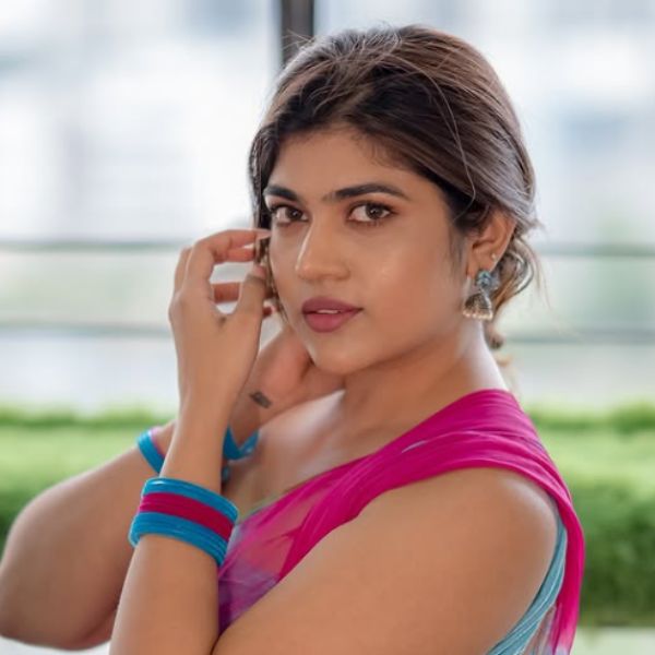 Rithu Chowdary Age, Biography, Wiki, Date Of Birth, Movies List - Cinefry